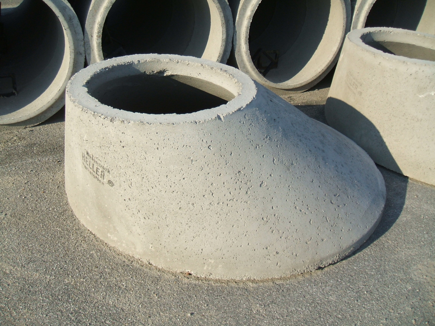 Konen - Beton Heller