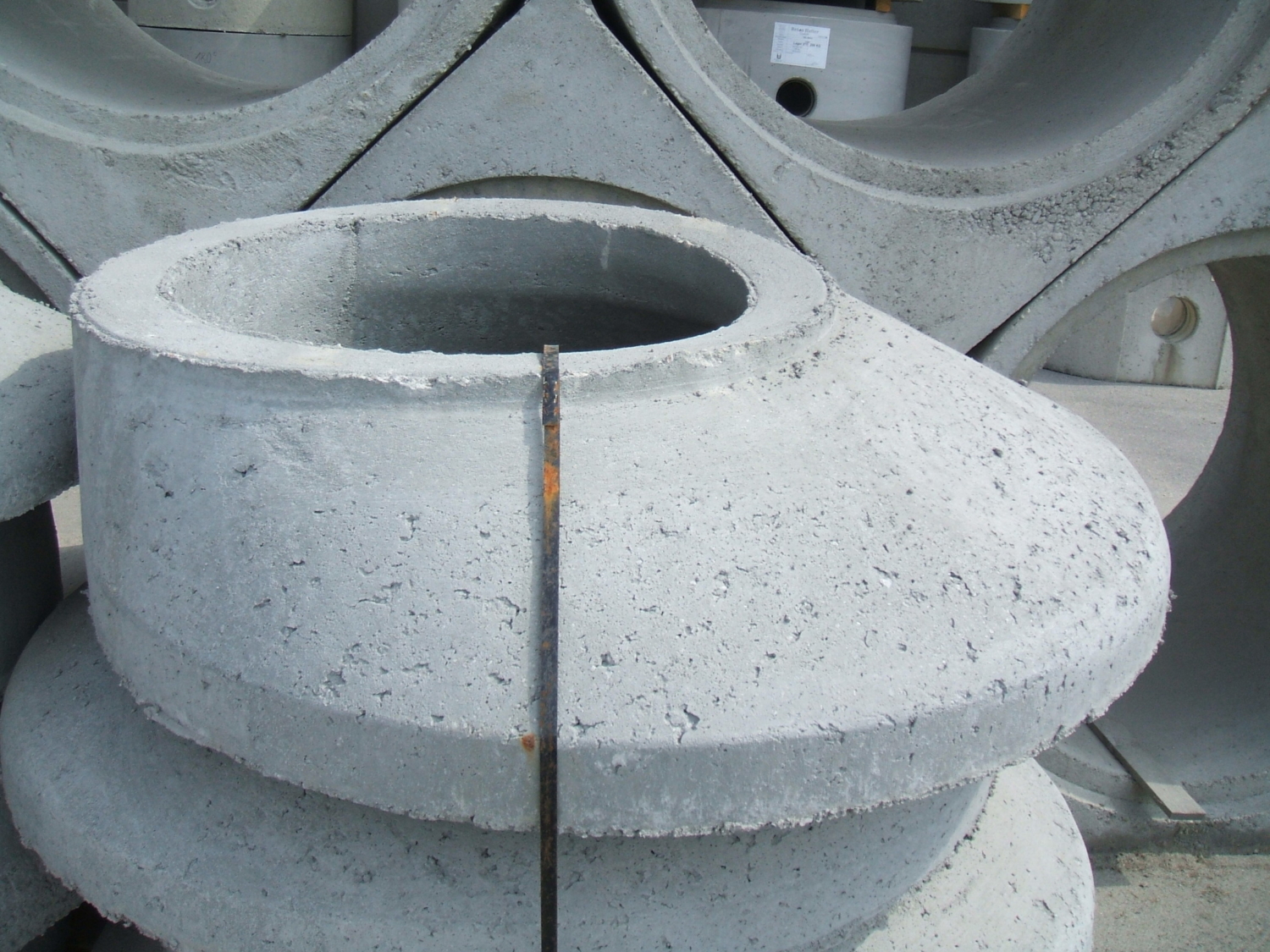 Konen - Beton Heller